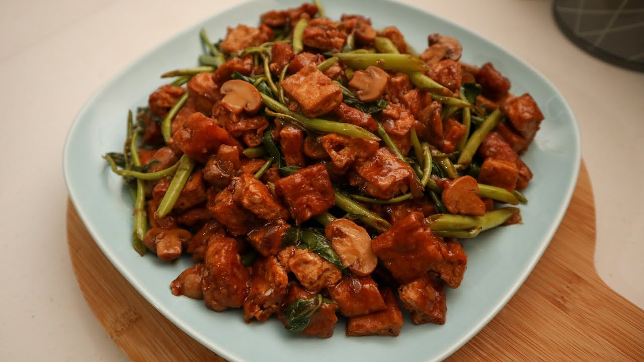 TOKWA AND KANGKONG WITH OYSTER SAUCE - YouTube