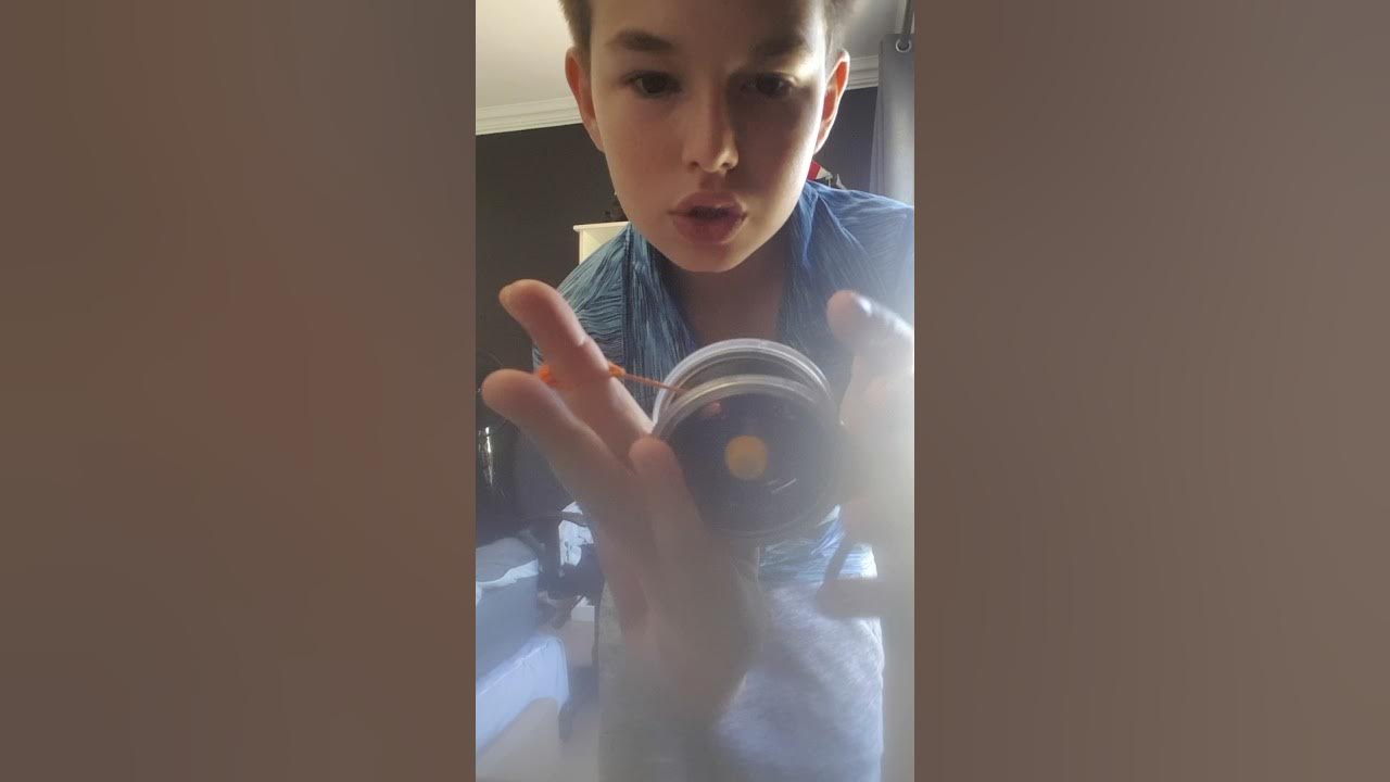 How to use a yoyo properly - YouTube