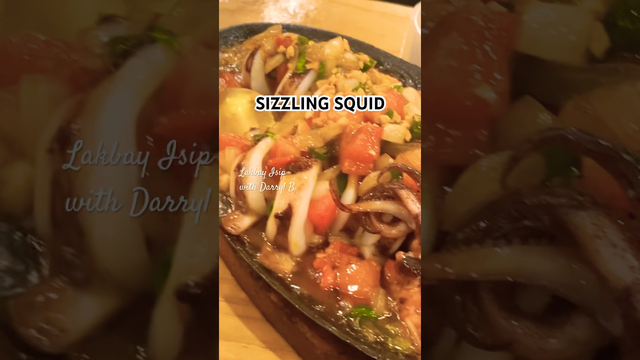 Sizzling Squid at Green Papaya Restaurant Cebu | Sizzling Pusit - YouTube