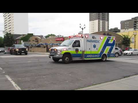 Hamilton Paramedic Service ambulance #2031 at King and Queen streets