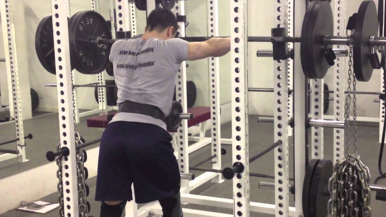 Back Squat With Chains - YouTube