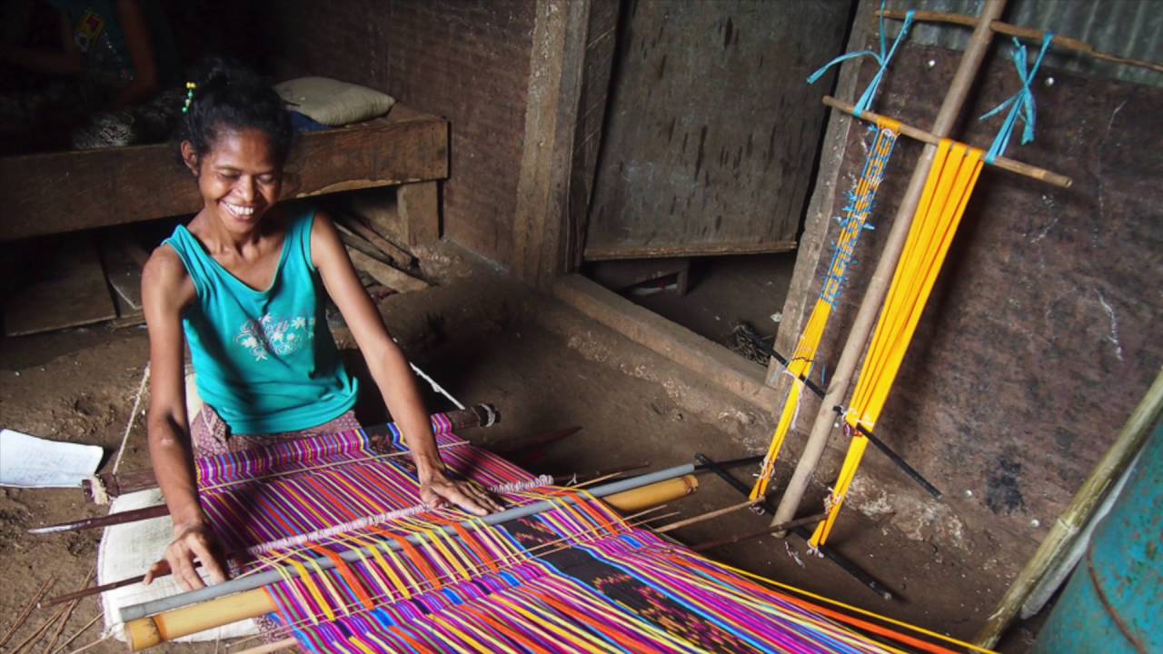 The Women of East Timor - YouTube
