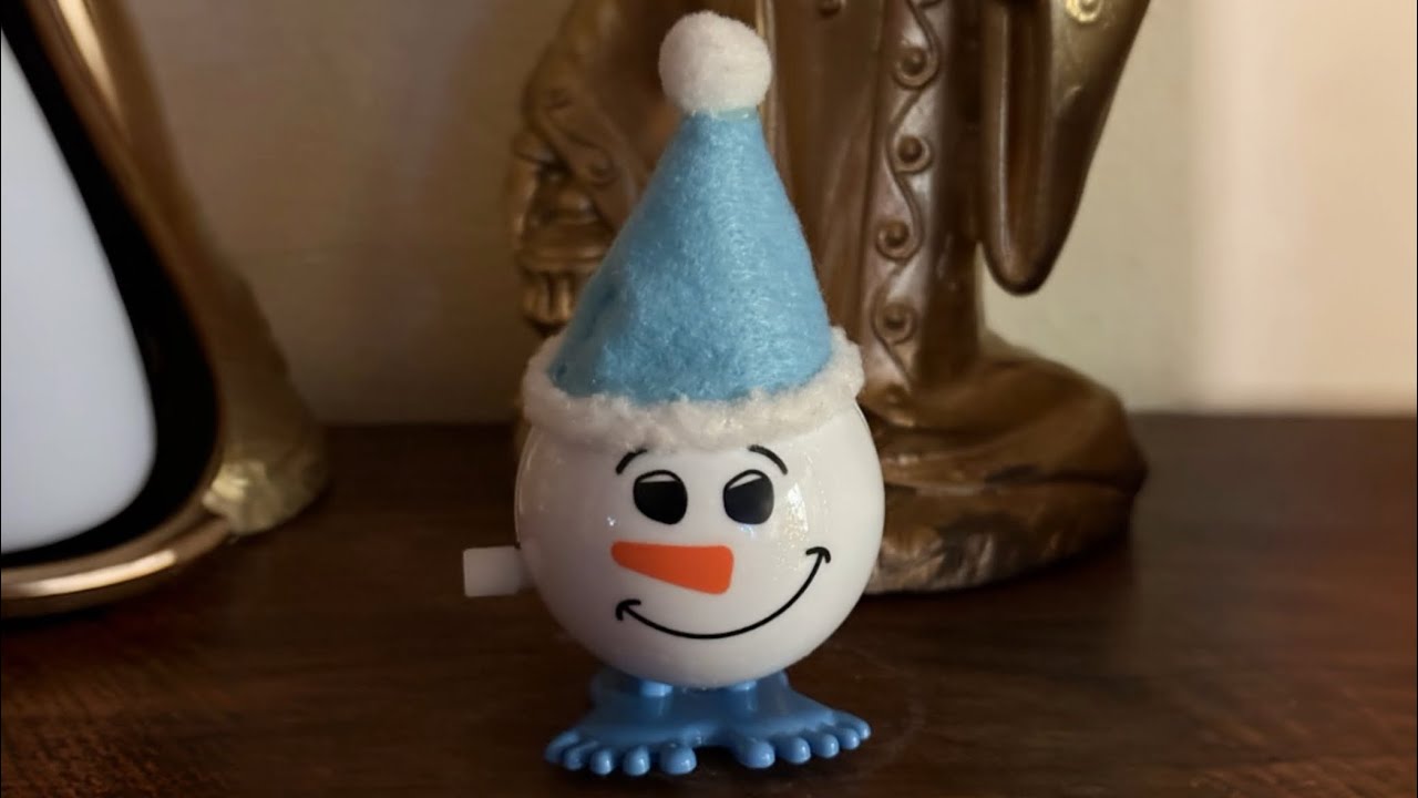 Silver Bells - Danny and Laura Traves - YouTube