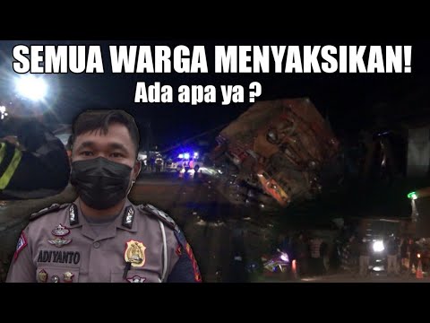 EVAKUASI TRUCK BLONG REM TIGA RUMAH WARGA RATA DENGAN TANAH.