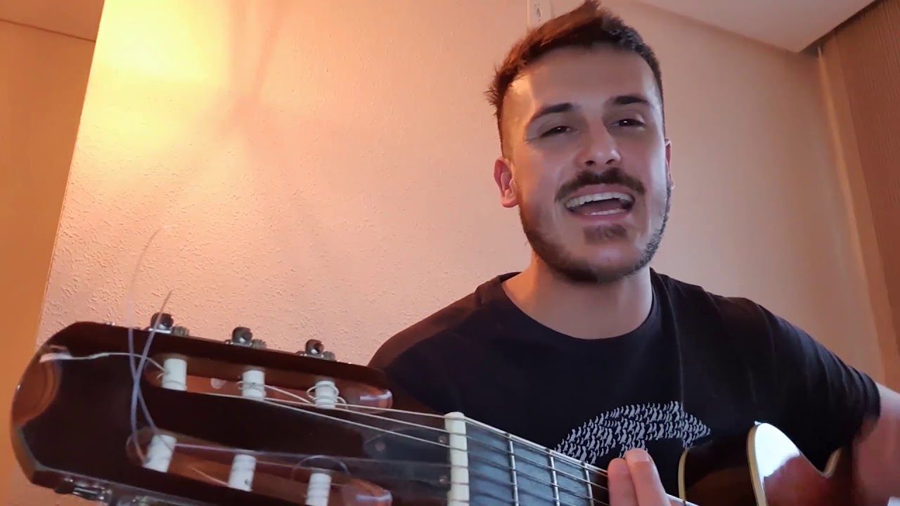 Rodrigo Flores canta Natiruts #1 - YouTube