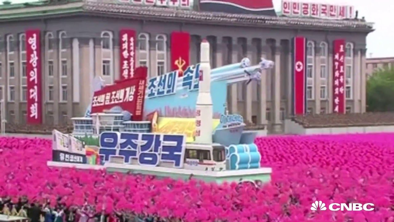 WATCH: North Korea’s insane mass rally - YouTube