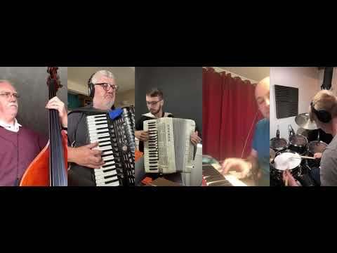 S03E23: Kyle Innes | Tunes in the Hoose - YouTube