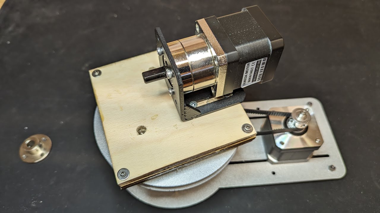 Homemade Robot with each motorized joint (5DoF) - 1.Assembling ...