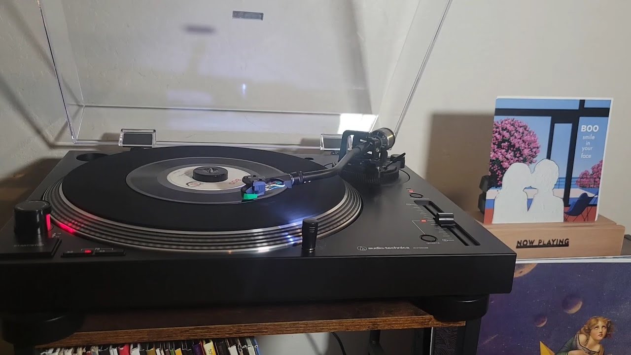 BOO - Smile In Your Face 7" Vinyl Rip - YouTube