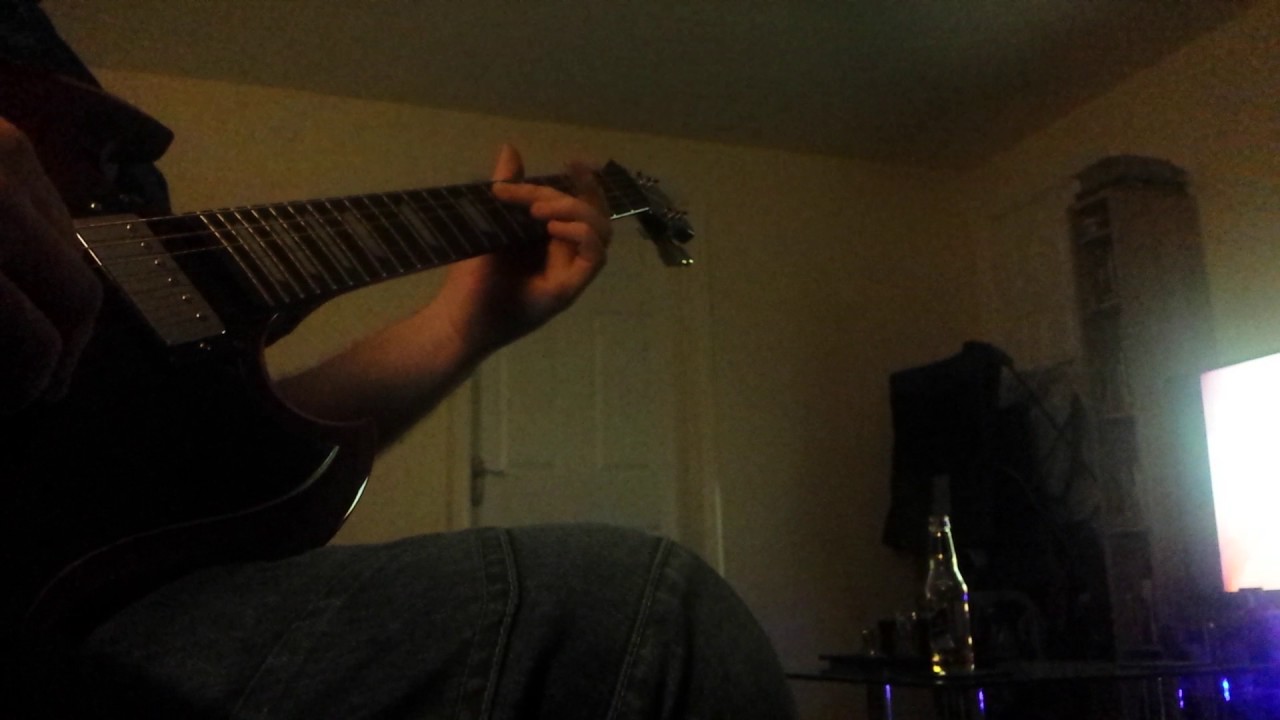 Pink floyd money cover bass rift - YouTube