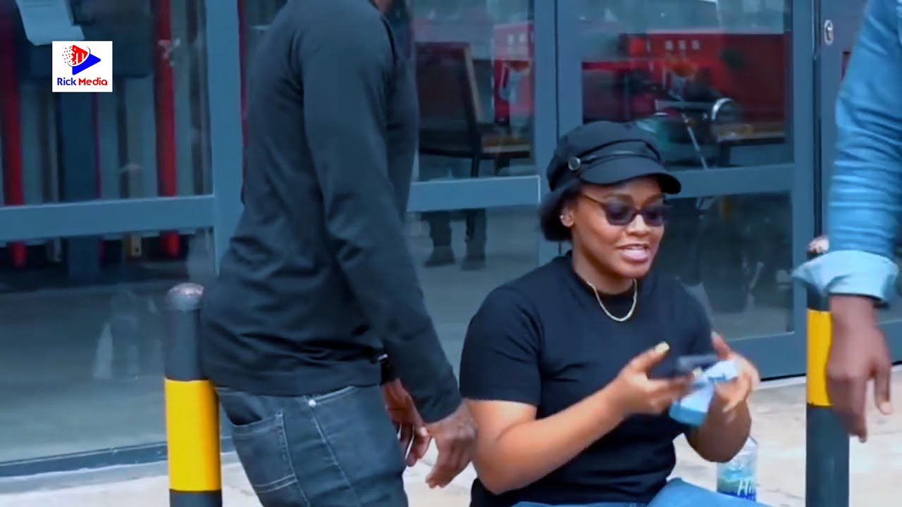 MTOTO wa FREEMAN MBOWE alivyokamatwa na POLISI MAGOMENI akiwa na BABA ...