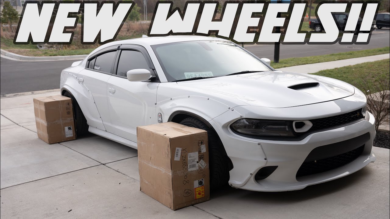 NEW WHEELS FOR THE LIONS KIT WIDEBODY DODGE CHARGER. - YouTube