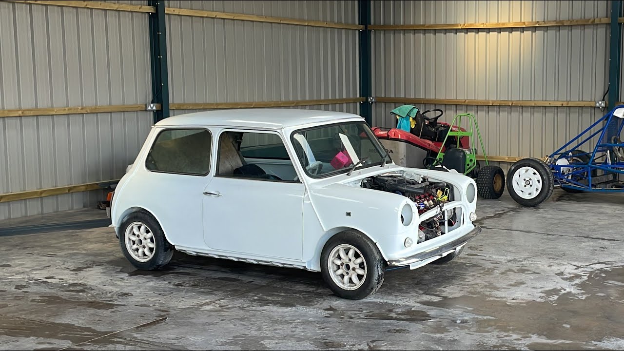 Buying & Flipping A Classic Mini - YouTube