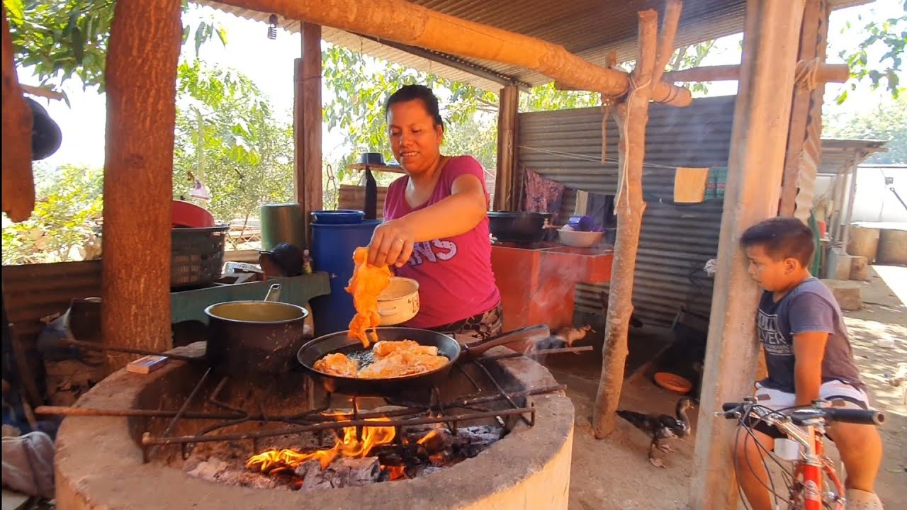 Pollo Frito Con Coditos Que Rico Le Hice Esta Comida Amis Peques - YouTube