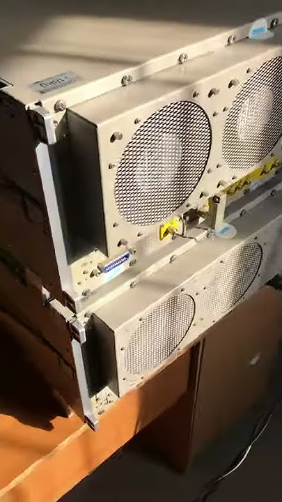 Anritsu MP1763C Pulse Pattern Generator and MP1764C Error Detector - YouTube