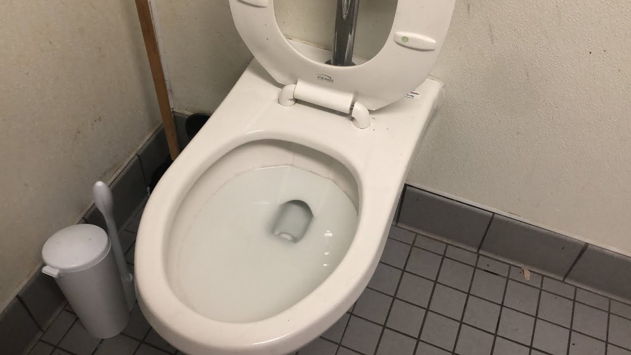 818: Staples Men’s Restroom - YouTube
