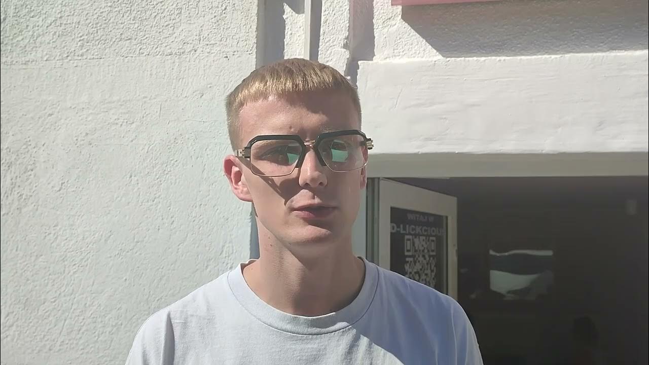 Gofry W Kształcie Genitaliów W Poznaniu Youtube