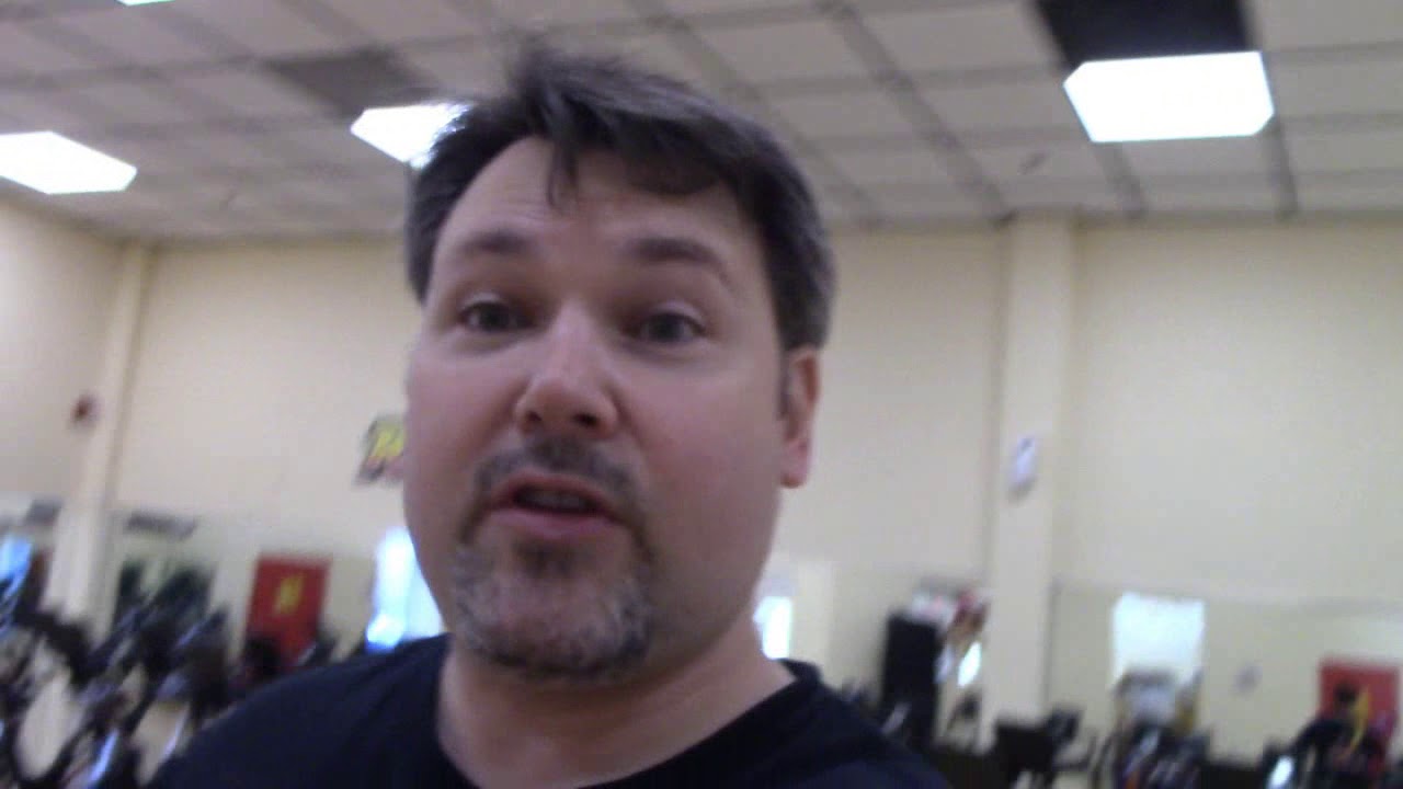Retro Fitness Group Workout Room - Freehold New Jersey - YouTube