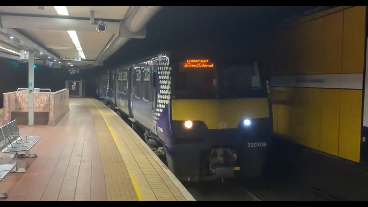 Glasgow Argyle Line Train Arrives at Argyle Street Station - YouTube
