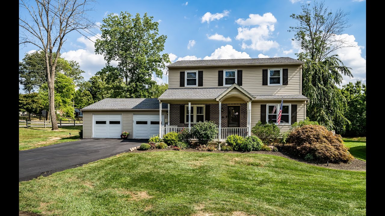9 Pine St | Fantastic Home In Newtown Square, PA 19073 | Dyer-Nixon ...
