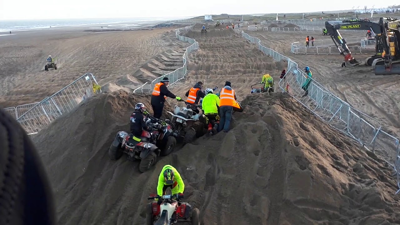Crash at Skegness beach race 2018 - YouTube