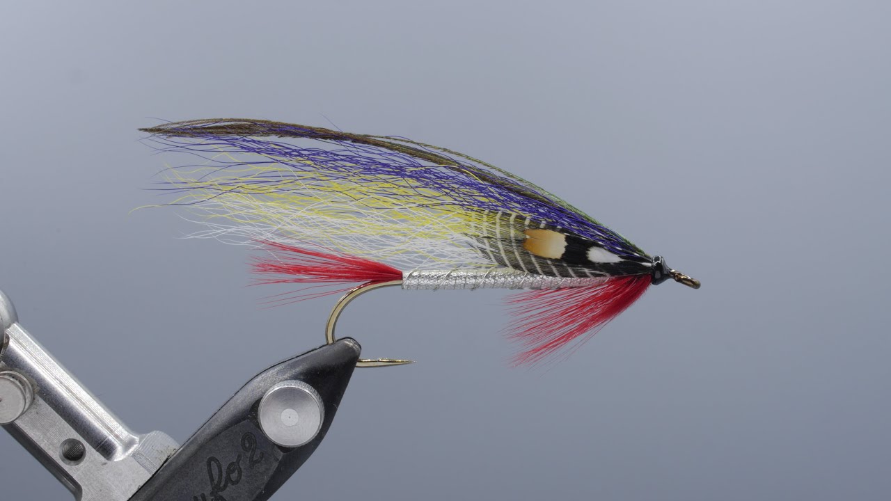 Perhonsidontaa / Fly Tying - Magog Smelt - YouTube