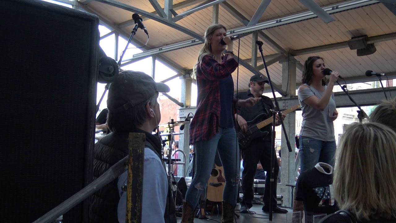 Aly'an Central Bank Thursday Night Live At The Pavillion in Lexington ...