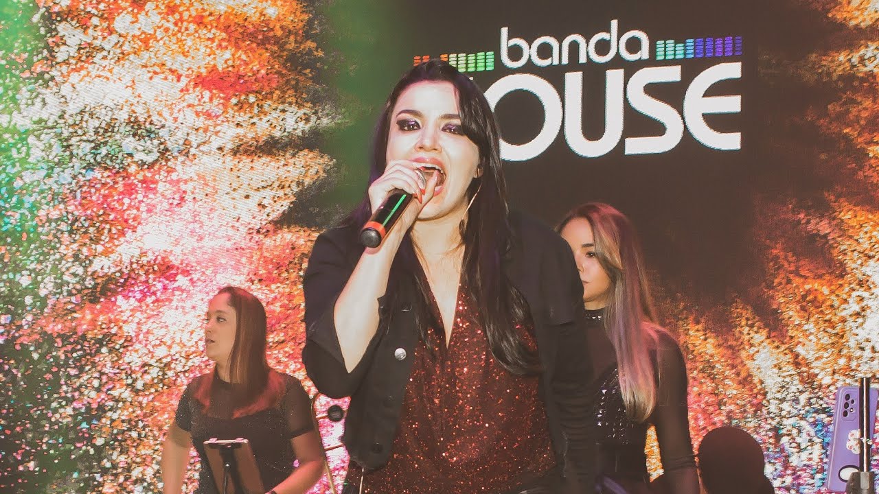 Banda House | Pop Internacional - YouTube
