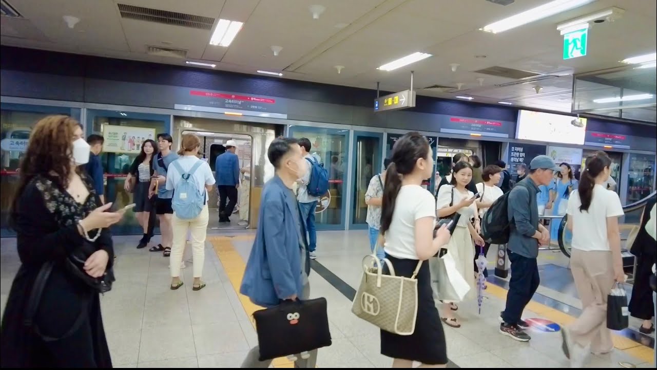 서울 수도권 전철 9호선 - 서울지하철 - 고속터미널역 - Seoul Subway Line 9 - Express Bus ...