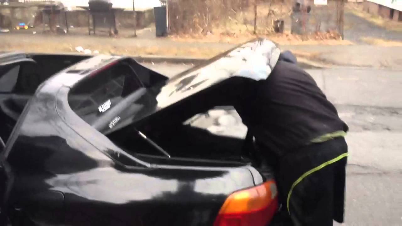 How to pull del sol top on - YouTube