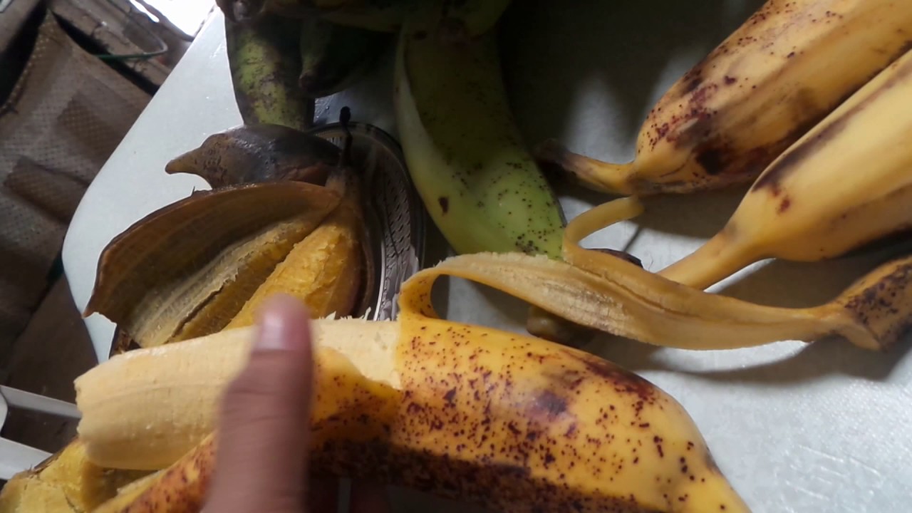 Nilagang Saging Na tundok(Boiled Banana) - YouTube