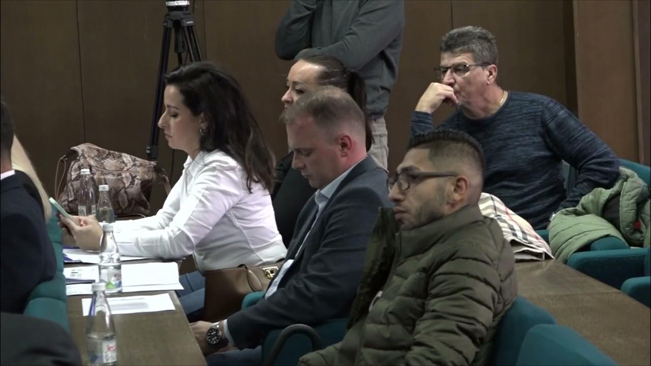 Zakazana treća varedna sjednica Gradskog vijeća Lukavac - YouTube