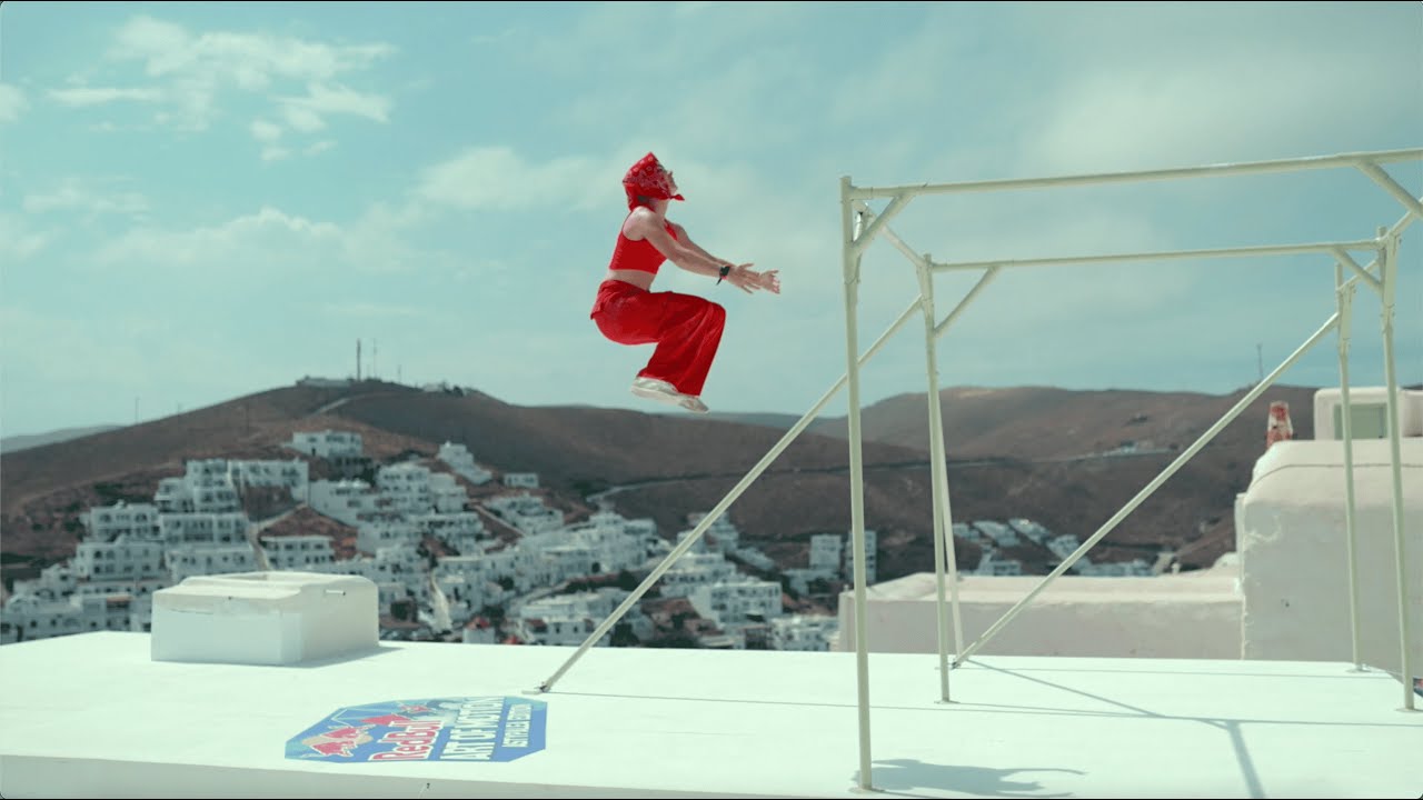 Cinematic Parkour & Fashion Video in Greece - Lilou RUEL - YouTube