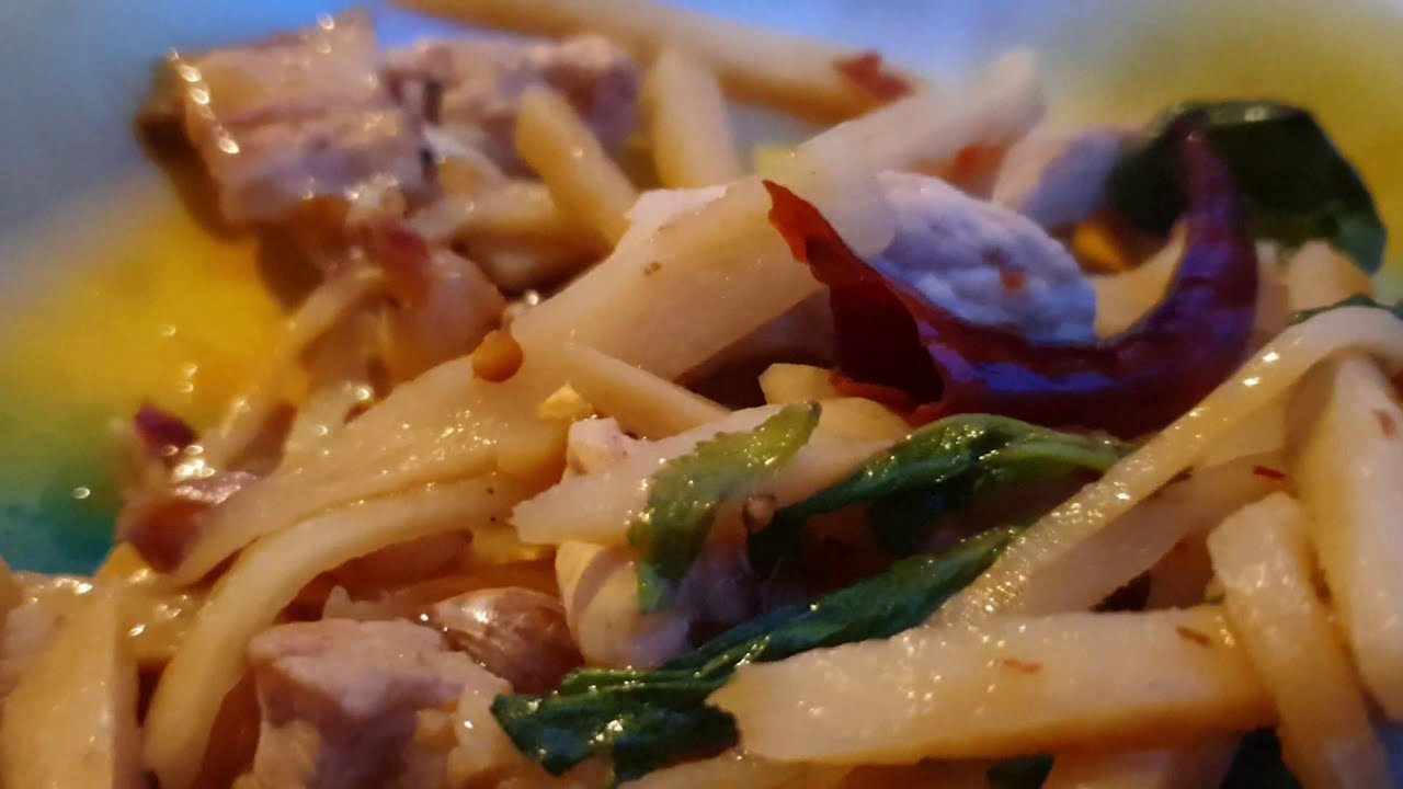 Stir fried bamboo shoots with pork belly - YouTube