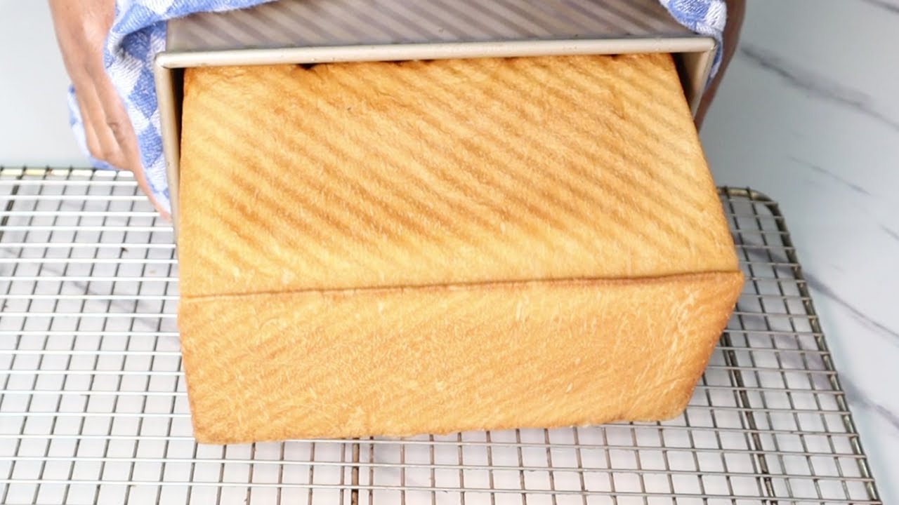 Agege Bread // Famous Nigerian Bread - YouTube