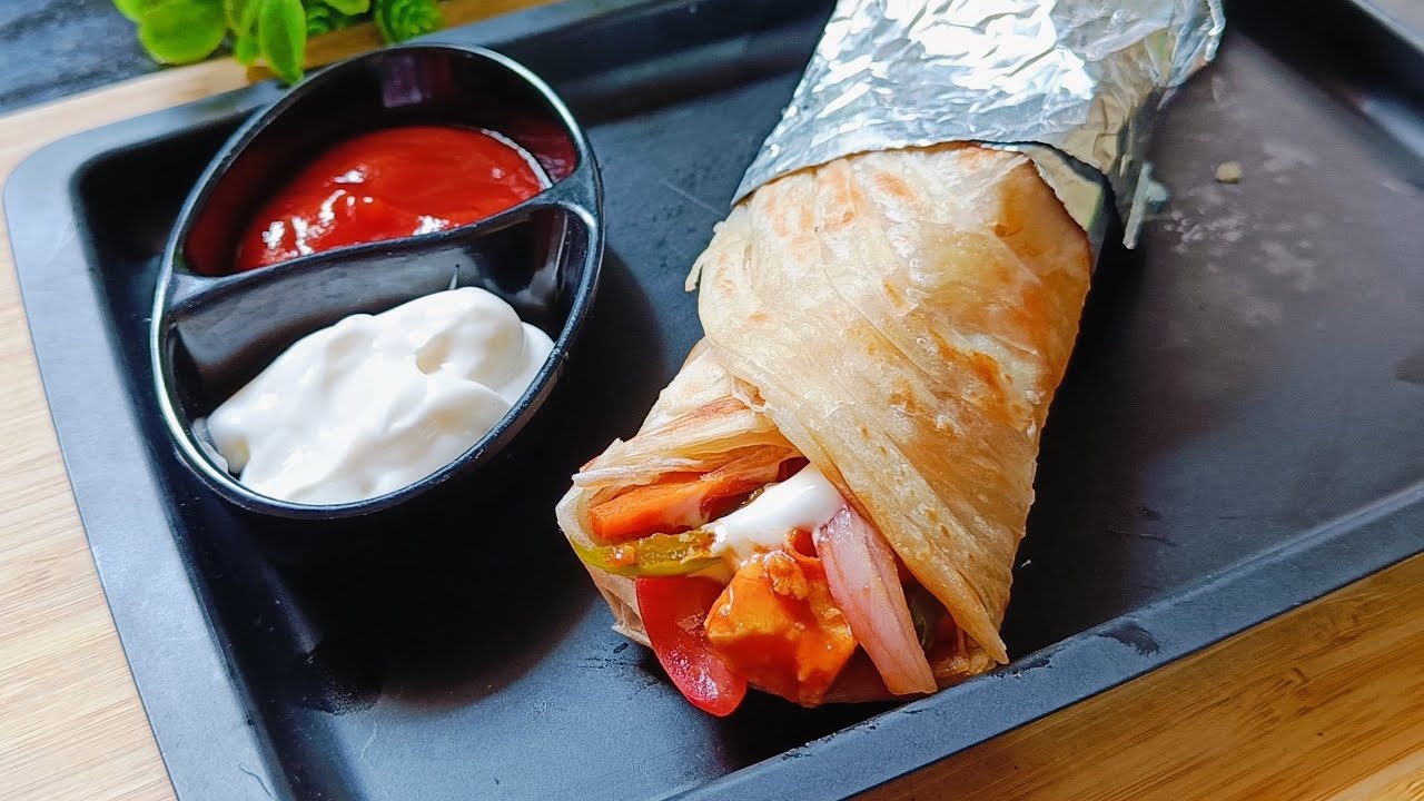 Paneer Wrap | Paneer Roll | Frankie | Schezwan Paneer Roll Recipe ...