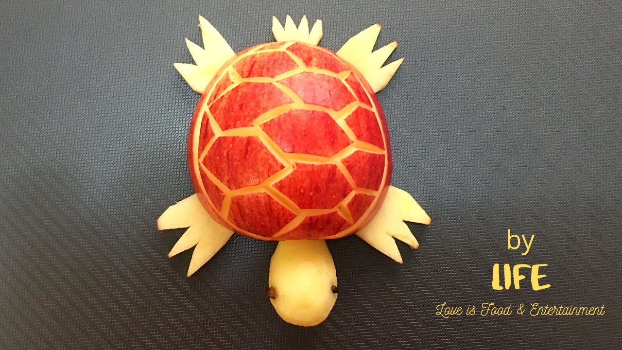 How to do turtle with apple / Apple decoration / 3 minutes carving ...
