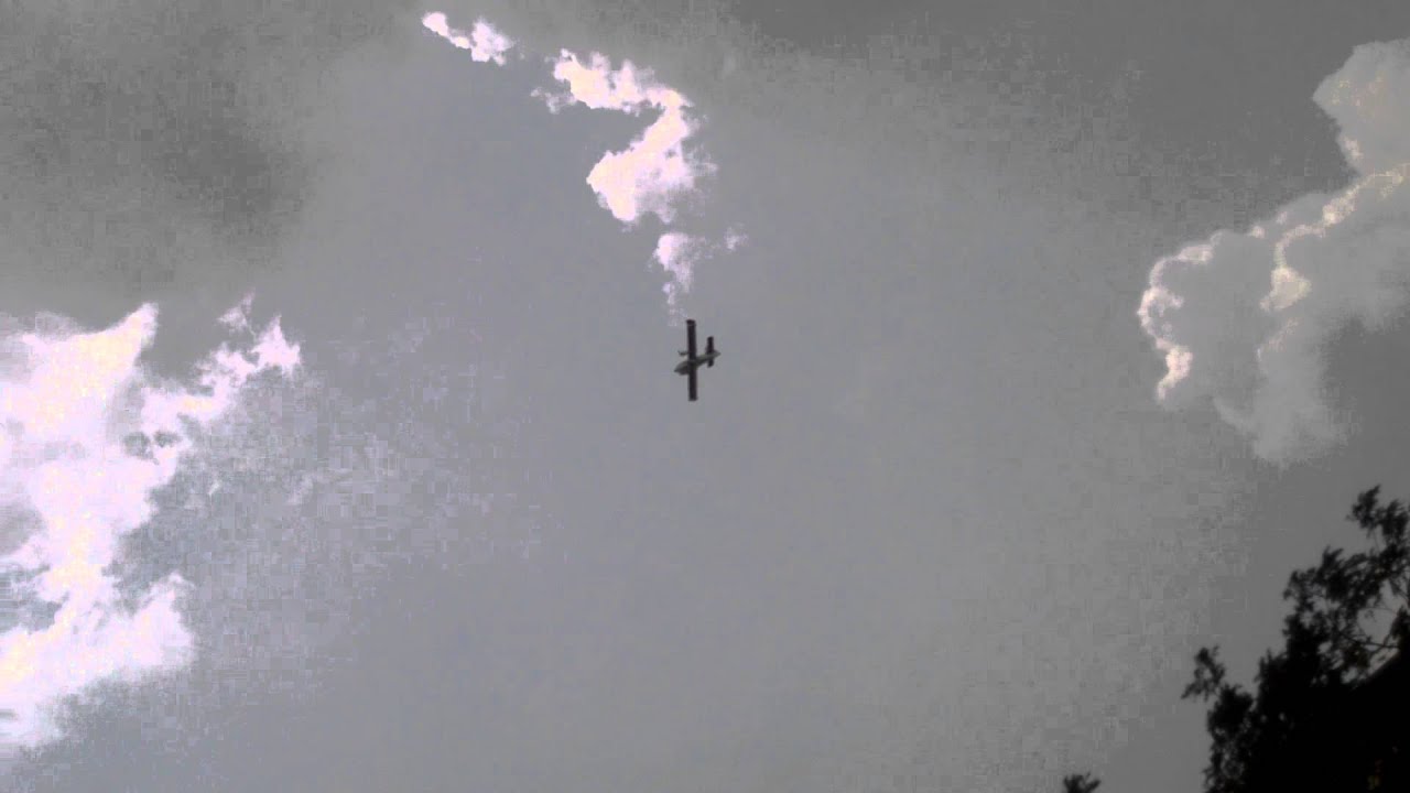 APMM Bombardier 415 - YouTube