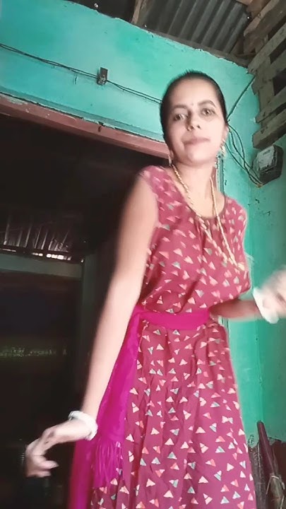 Jeevan main Jane Jana # shorts # dance # hindisong - YouTube