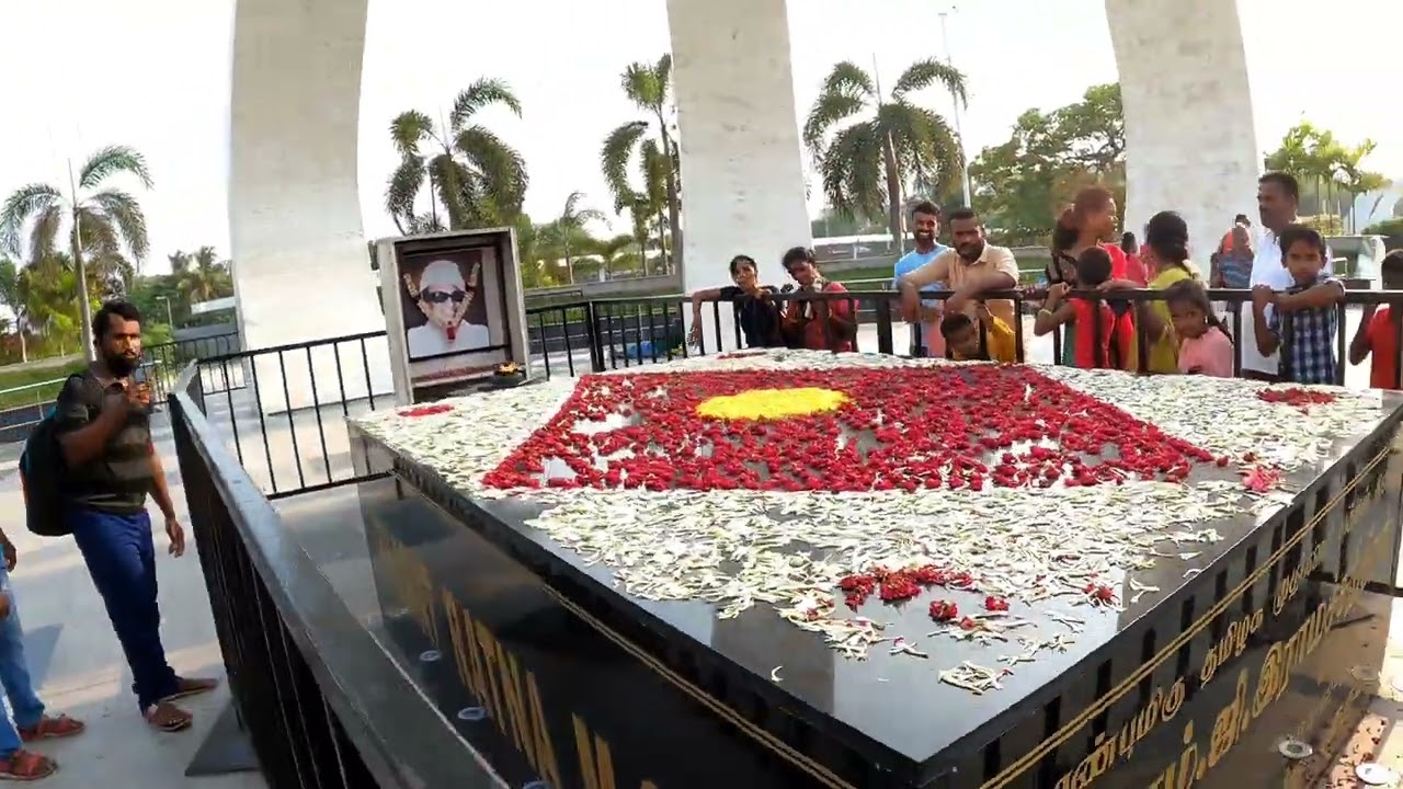 ജയലളിതയുടെ ശവകുടീരം ഇനി എന്ത്/ Cheif Minister Tomb Chennai - YouTube