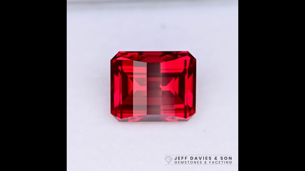 9.13ct Lab Ruby (pixel cut) - flame fusion - YouTube