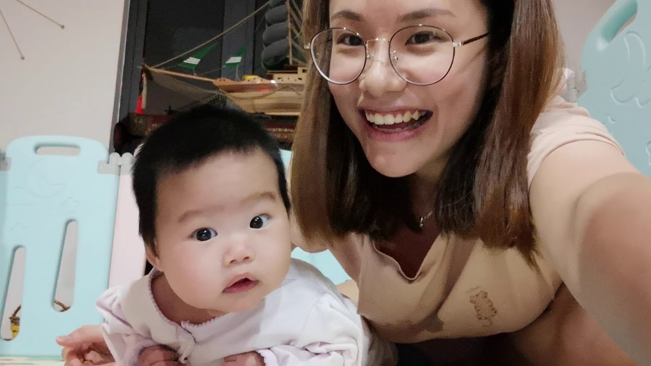 恩恩练习抬头 - YouTube