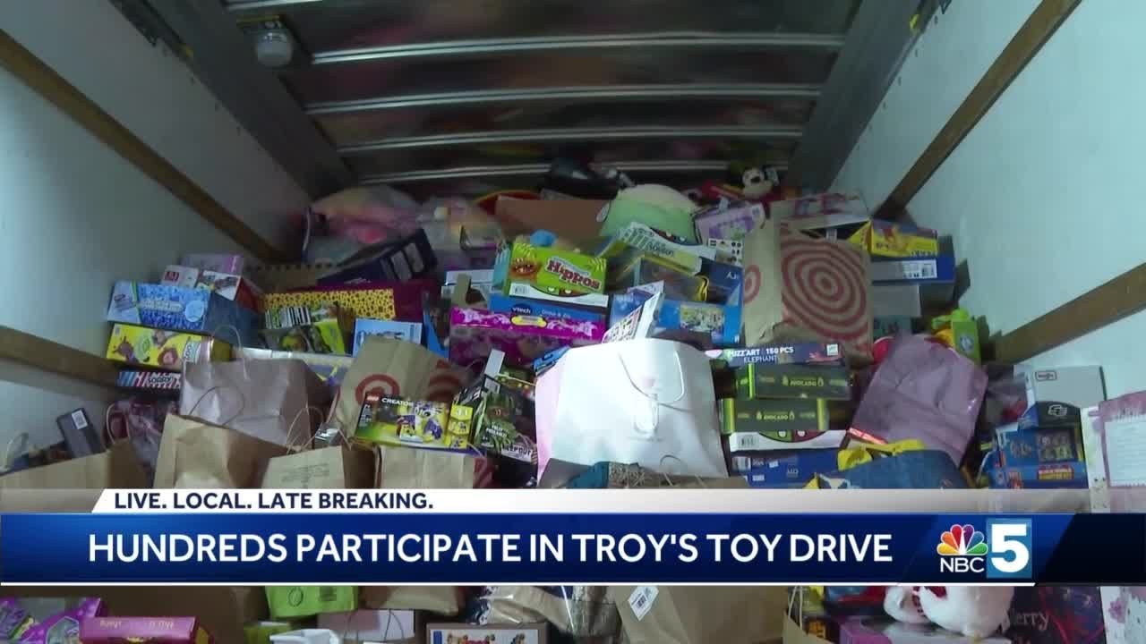 Hundreds participate in Troy's Toy Drive - YouTube
