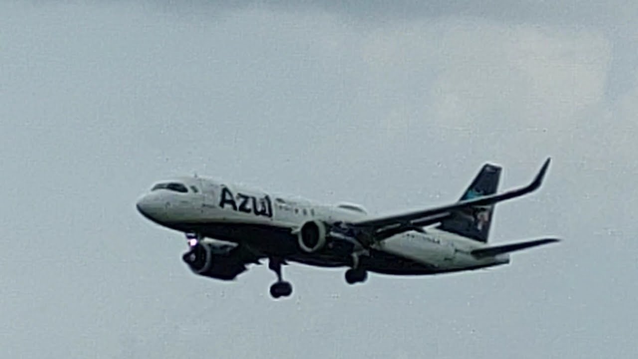 Airbus A320NEO PR-YRH vindo de Campinas para Manaus - YouTube