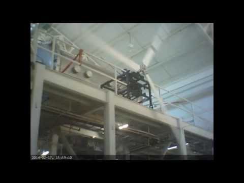 Wind turbine dynamic blade balancing - YouTube
