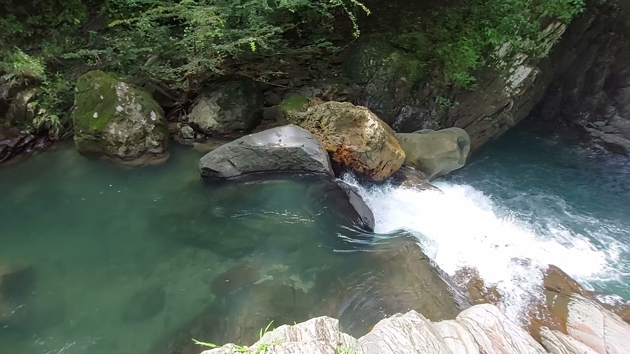 CASCADAS DE POZO AZUL - PARAISO NATURAL - PANAMÁ - YouTube