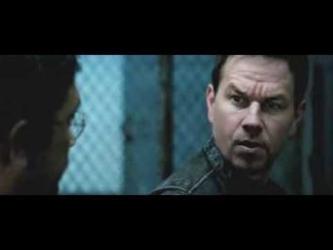 action scene of Contraband (2012) - YouTube