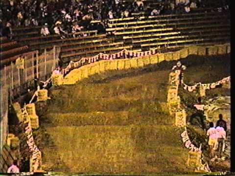 Supercross LA Coliseum 1980's - Part 1 - YouTube