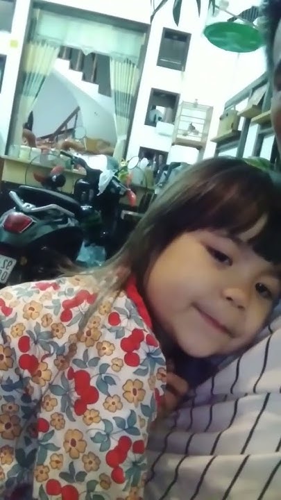 Tina sings so well #cutebaby #cute #kiss #funny #tinahan - YouTube