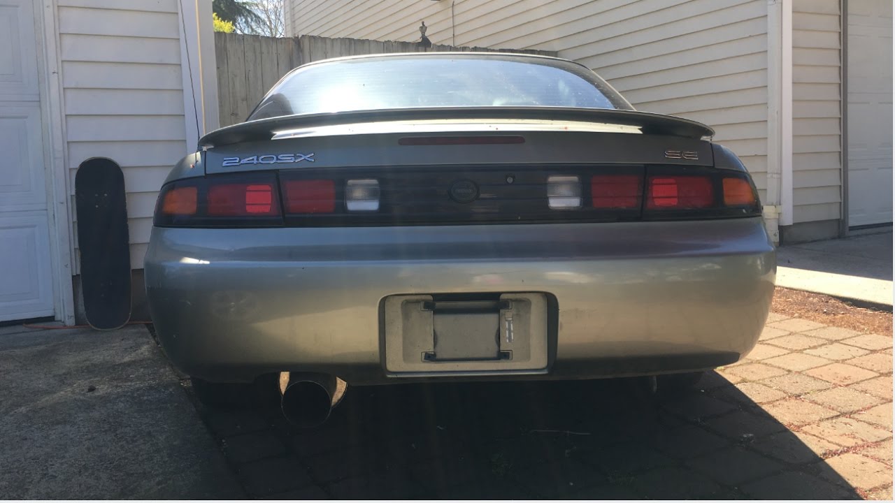 Junkyard 240sx REBUILD!! First start up - YouTube